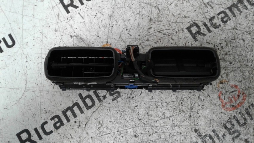 Bocchetta aria Anteriore Bmw serie 3 touring