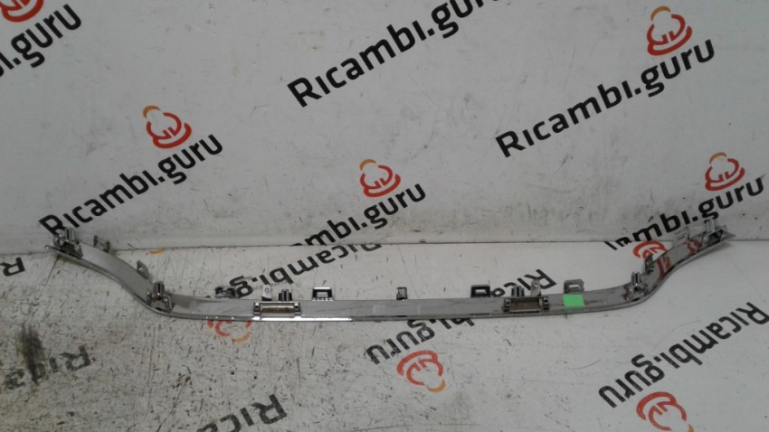 Calandra Dacia Duster