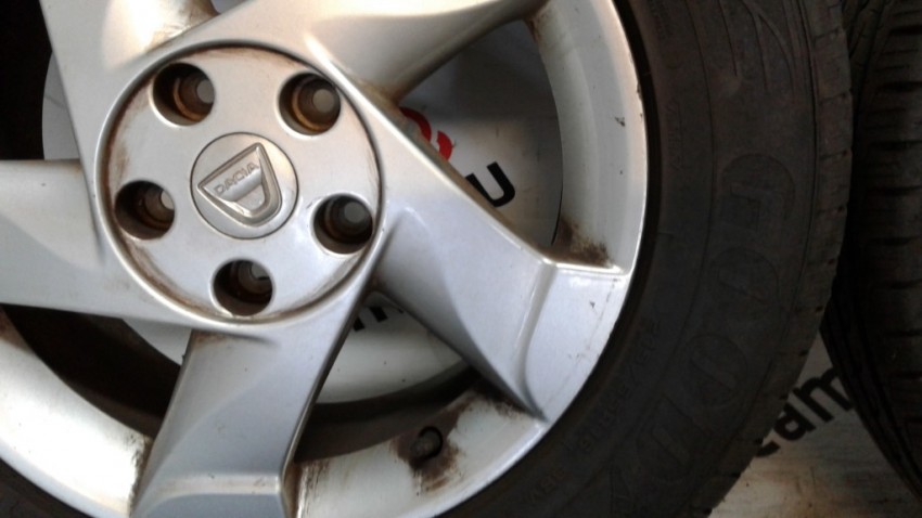 Cerchi in lega Dacia duster