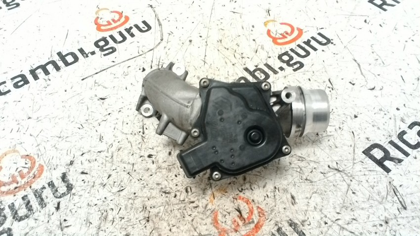 Corpo farfallato Nissan juke