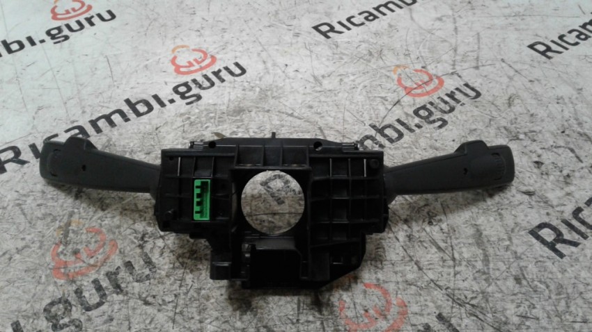 Devio luci Volvo v50