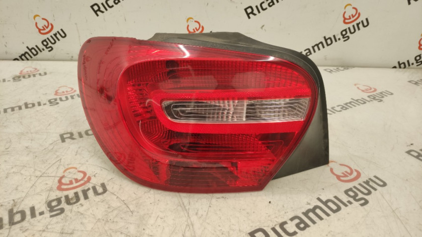 Fanale Alogeno Posteriore Sinistra Mercedes classe a