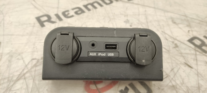 Aux in e Usb AUX Kia rio