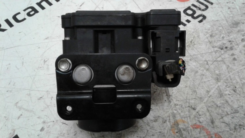 Pompa ABS Mazda mazda 2