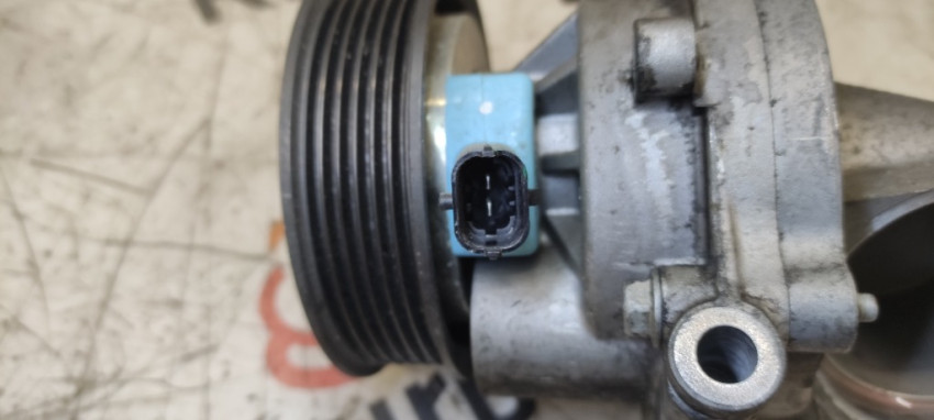 Pompa Acqua Opel astra berlina