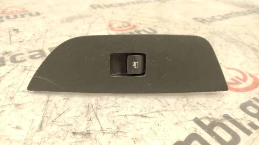 Pulsantiera Posteriore Sinistra Bmw x1