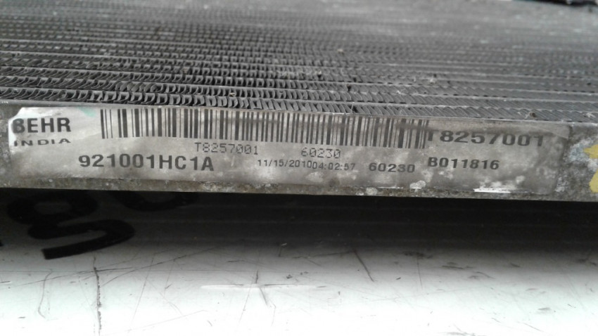 Radiatore A/C (condensatore) Nissan micra