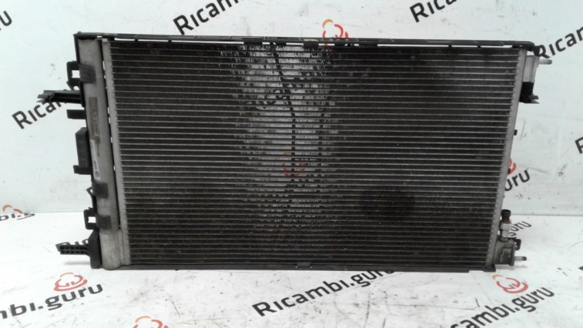 Radiatore A/C (condensatore) Opel insignia station