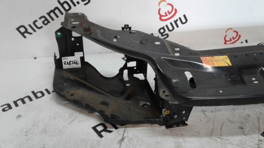 Rivestimento (ossatura) Anteriore Volvo xc70