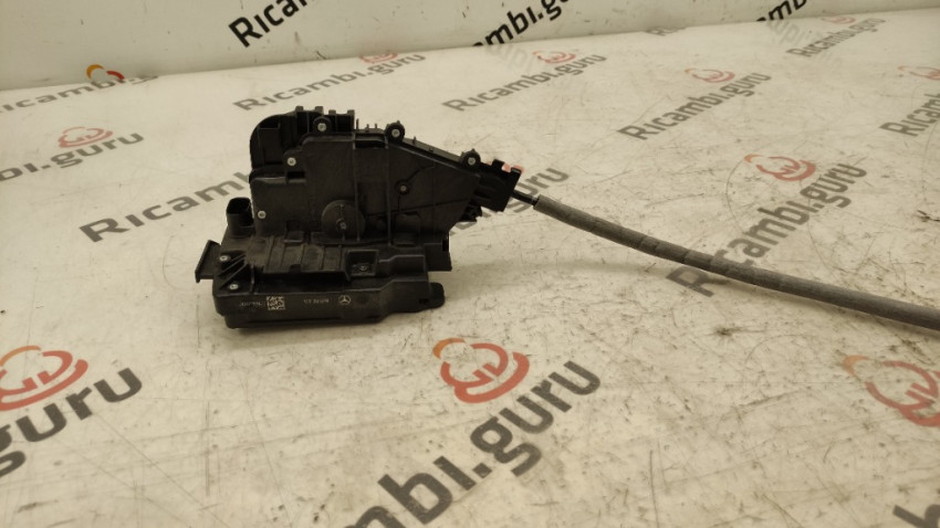 Serratura porta Anteriore Destra Mercedes classe c station