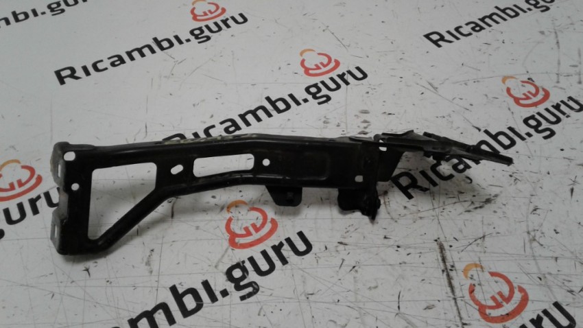 Supporto Parafango Anteriore Sinistra Audi a4 avant