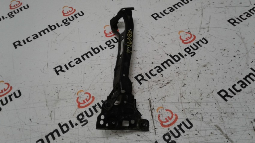 Supporto Parafango Anteriore Sinistra Audi a4 avant