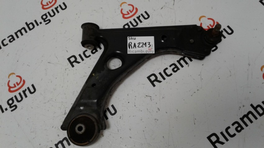Trapezio Anteriore Destra Opel adam