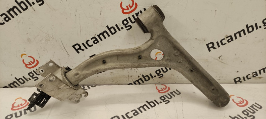 Trapezio Anteriore Sinistra Mercedes gla