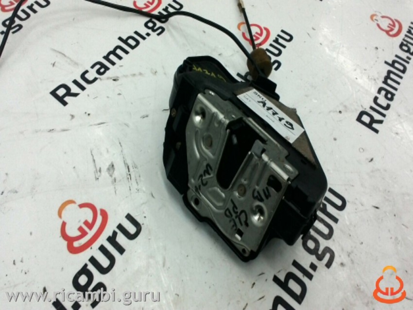 Serratura porta posteriore dx Mercedes Classe E